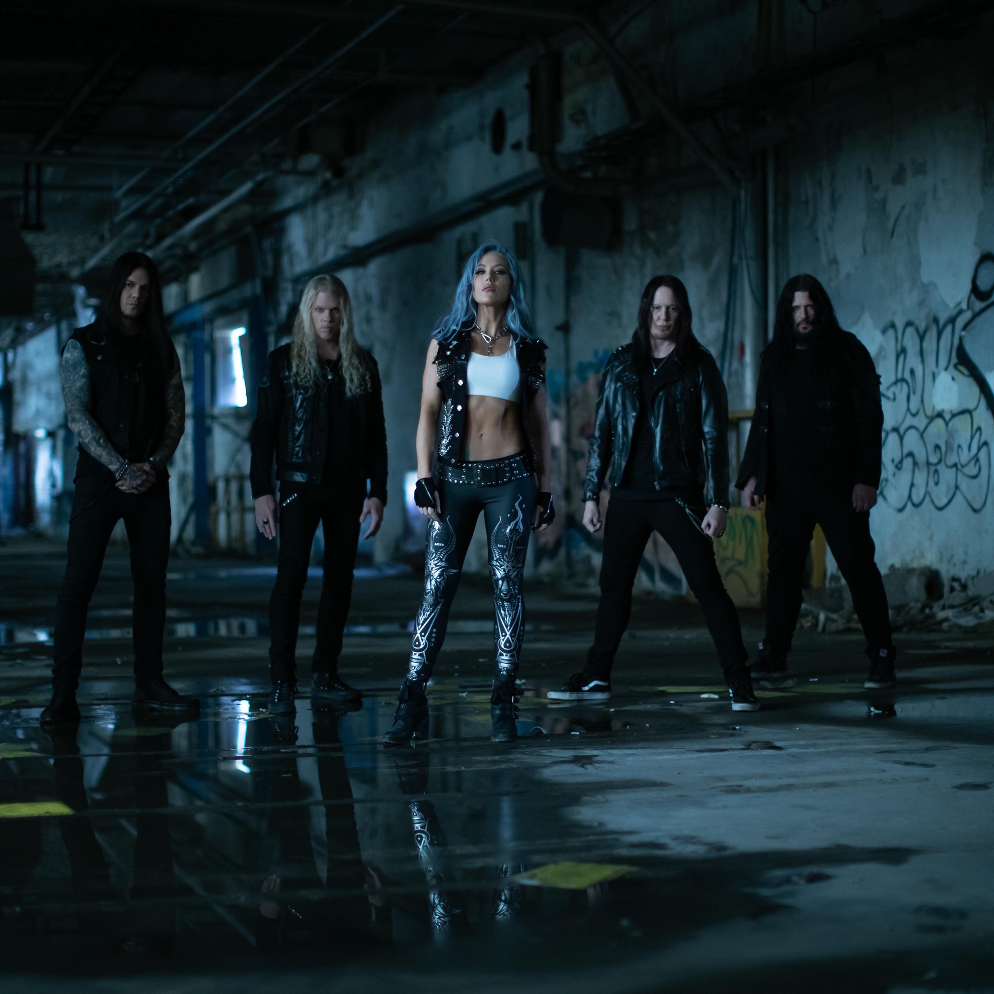 Arch enemy фото солистки